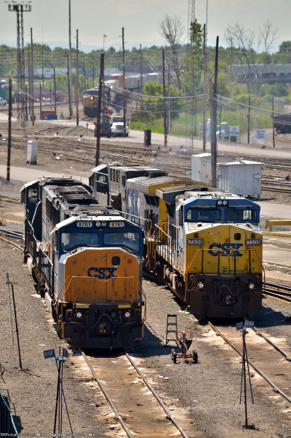 CSX 8761 & CSX 7339